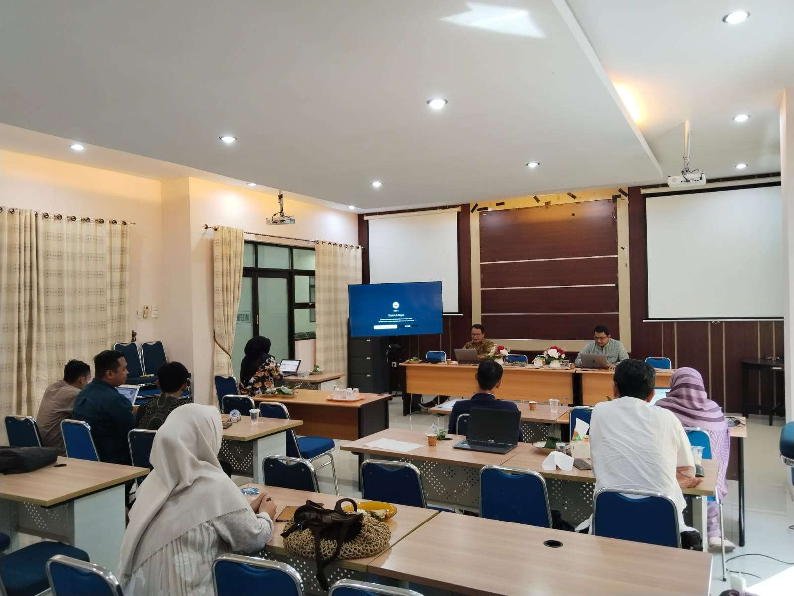 Satuan Pengawasan Internal (SPI) UIN Ar-Raniry mengadakan rapat bulanan