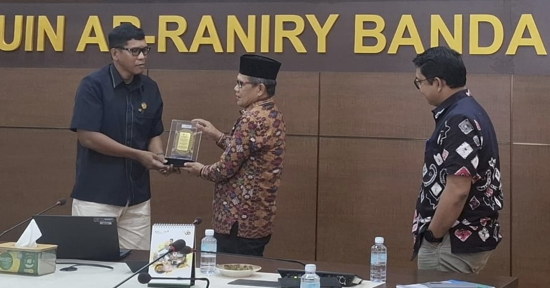 UIN Ar-Raniry Raih Penghargaan di Aceh TREFA Awards 2024